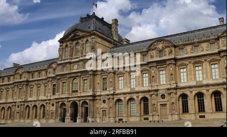The wonderful building that houses the Louvre museum in Paris, France ...