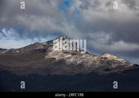 The stunning Circle Walk View Point above The Monument near the town of ...