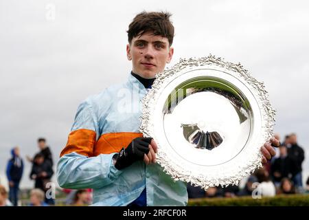 Danny Gilligan celebrates after winning the Debenhams Johnny Henderson ...