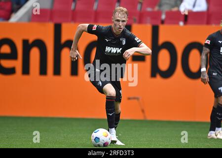 Tim BREITHAUPT (FC Augsburg), action, single action, single image, cut ...