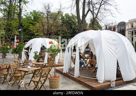Bonjour cafe in Stefan cel Mare si Sfant Boulrvard. Chisinau Moldova ...