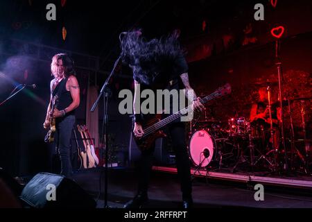 Stef Burns & Todd Kerns (Heroes and Monsters Stock Photo - Alamy