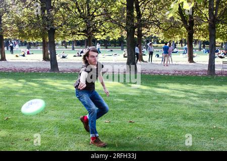 Paris, France - September 23, 2017: paris eiffel tower in france. Tour ...
