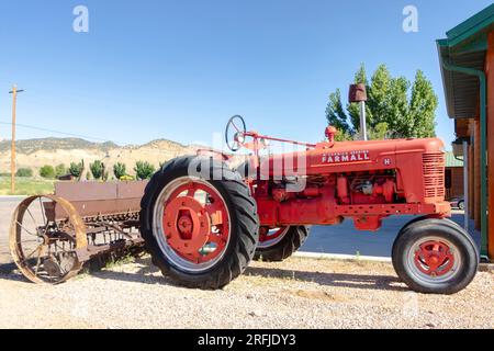 International Harvester Farmall vintage tractor red grille Stock Photo ...