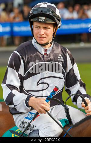 Jockey James McDonald Stock Photo - Alamy
