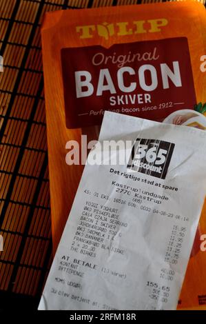 04 August 2023/Tulip original bacon and grocery receipt in danish ...