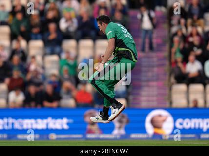 Southern Brave's Craig Overton celebrates catching out Trent Rockets ...