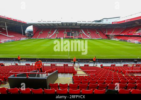 General view of the Tony Currie stand at Bramhall Lane Stock Photo - Alamy
