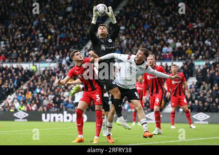 Sam Tickle of Wigan Athletic during the Sky Bet League 1 match between ...