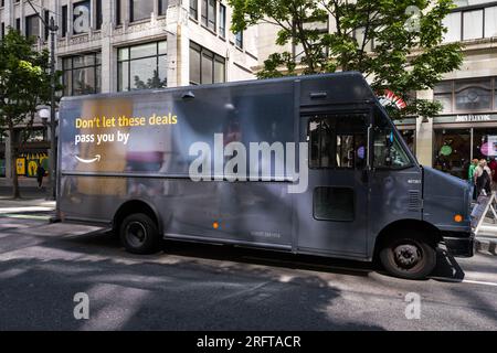 Seattle, USA. 31 Jul, 2023. Amazon delivery truck in Westlake Stock ...