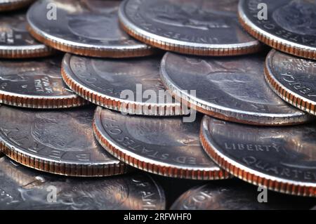 high resolution of quarter US cent coins Stock Photo - Alamy
