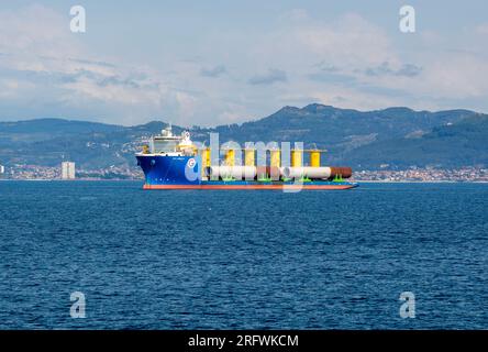 'GPO Emerald' Heavy Lift Vessel ship, Fondeardero de Cies anchorage off ...