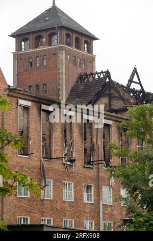 Potsdam, Germany. 06th Aug, 2023. A destroyed fence of the property was ...