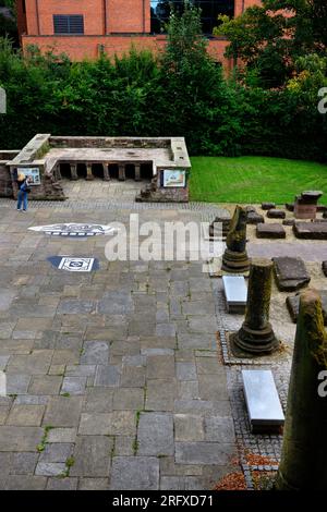 Roman remains Chester Stock Photo - Alamy