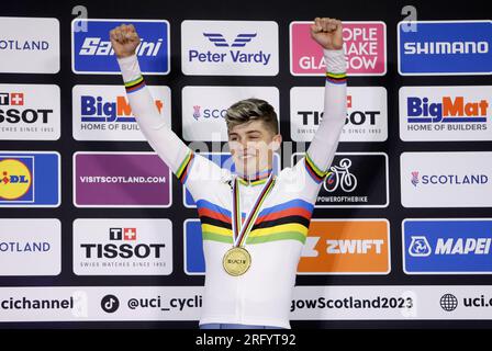 Great Britain's Finlay Graham with the gold medal (centre), compatriot ...