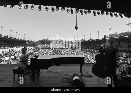 DAVINA AND THE VAGABONDS perform on the Jimmy Lyons Stage - 59th ...