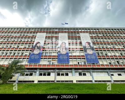 Public administration buildings decorated with the Heroes of Greek war ...