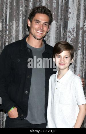 LOS ANGELES - AUG 5: Judah Mackey, Paxton Mishkind at The Young and The ...