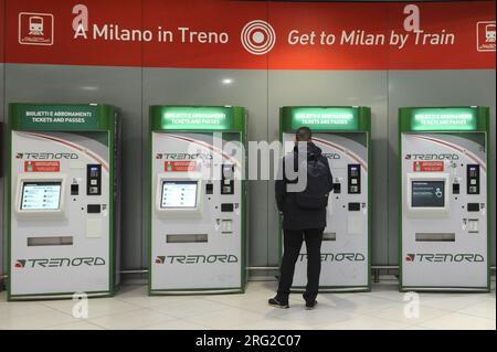 - Trenord, ferrovie regionali Lombarde, aereoporto Malpensa terminal T2 ...