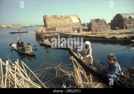Marsh arab children, Mesopotamian Marshes, Ahwar of southern Iraq ...