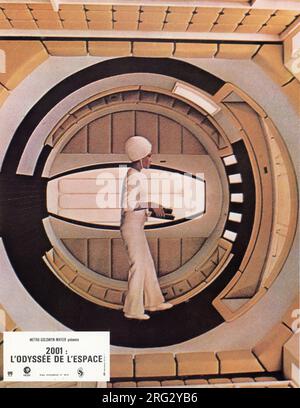 Pan Am Orion Space Clipper approaching Space Station One in 2001 : A ...