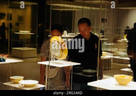 China Yangzhou Great Canal Museum, architecture, artifacts Stock Photo ...