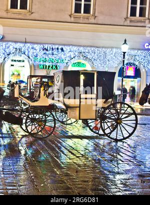 VIENNA, AUSTRIA - NOV 26: famous horse drawm fiaker at the Stephans ...