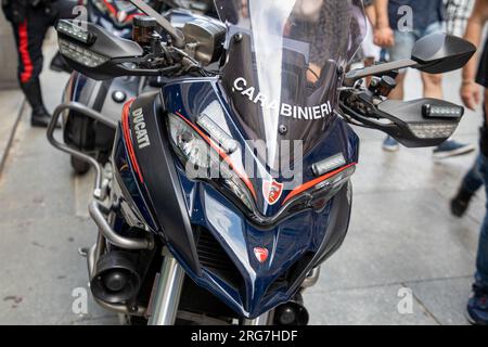 motorcycle, police officer, carabinieri, motorbike, motorbikes ...