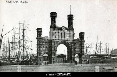 Royal Arch, Dundee, Scotland Stock Photo - Alamy