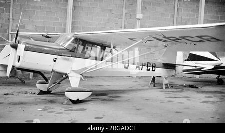 Auster J-5Q Alpine G-APCB (msn 3204), at Blackpool-Squire's Gate ...