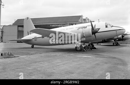 Royal Air Force - Vickers Valetta C.1 VX542 (msn 353 Stock Photo - Alamy