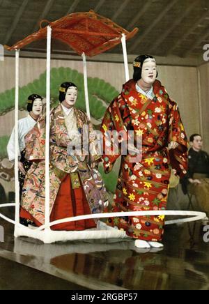 Traditional Japanese drama Stock Photo - Alamy