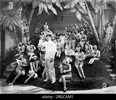 GOLD DIGGERS IN PARIS 1938 Warner Bros film with Rudy Vallee (1901-1986 ...