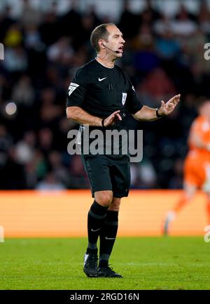 Referee Jeremy Simpson during the Carabao Cup match Derby County vs ...