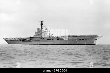 H.M.S. Ocean - Colossus Class light fleet aircraft carrier ...