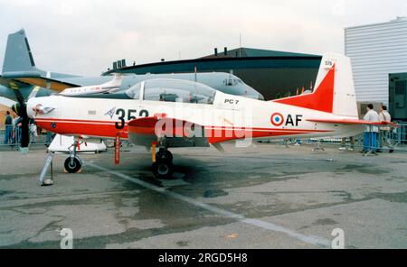 Armee de l'Air - Pilatus PC-7 Turbo Trainer 577 - AG (msn 577). (Armee ...
