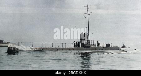British submarine HMS E7, WW1 Stock Photo - Alamy