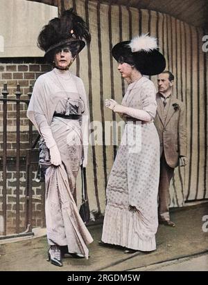 Mrs George Keppel and her daughter Stock Photo - Alamy