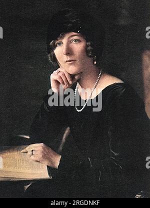 Lady Idina Wallace Stock Photo - Alamy