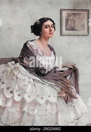 Tamara Karsavina, Russian ballerina, July 1920 Stock Photo - Alamy