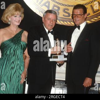 Barbara Sinatra Frank Sinatra Roger Moore at the Friars Club 'Man of ...