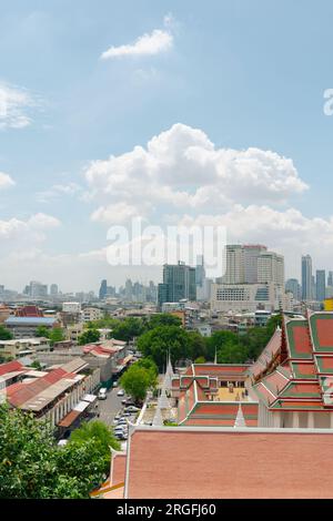 Bangkok, Thailand - June 30, 2023 : Saranrom Palace and Statue of King ...