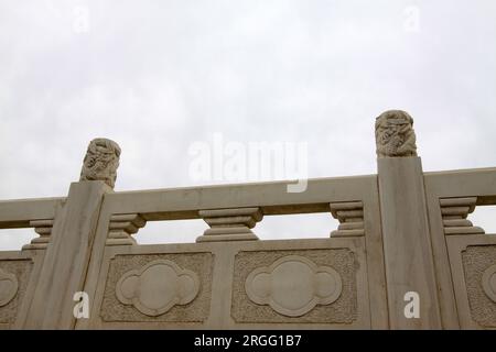 white marble Bridges baluster, north china Stock Photo - Alamy