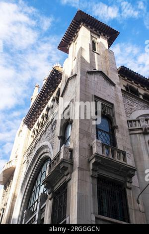 Old building displaying beautiful Barcelona architecture. Spain Stock ...