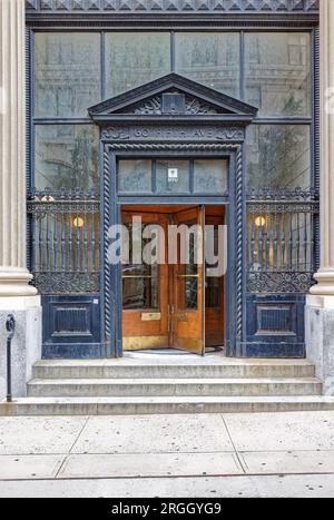 Greenwich Village: Details of 60 Fifth Avenue, a National – but not NYC ...