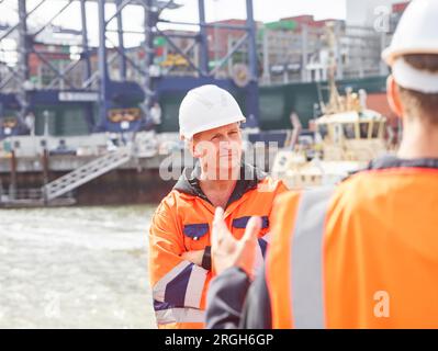 Dock workers at Port of Felixstowe, England Stock Photo - Alamy