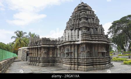 INDIA, KARNATAKA, HAVERI, June 2023, Devotee at Shri Tarakeshwara Swami ...
