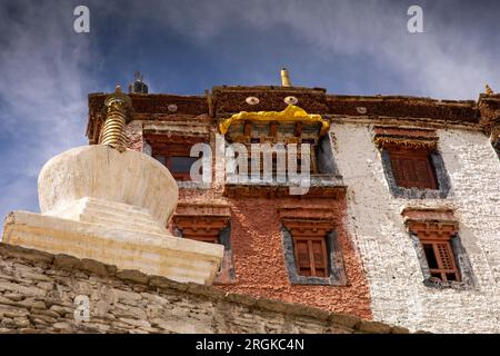 India, Ladakh, Zanskar, Karsha, elevated view of Padum valley from ...