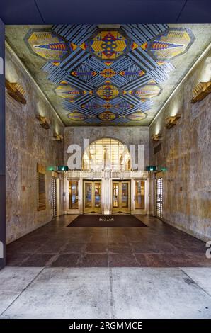 Midtown South: Art Deco landmark 2 Park Avenue, designed by Ely Jacques ...