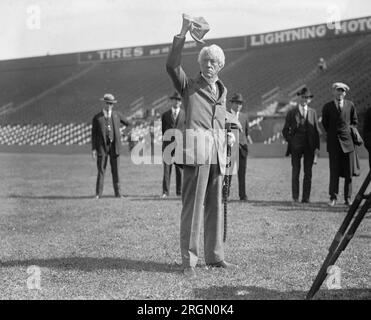 Archival Photo: Baseball commissioner Judge Kennesaw Mountain Landis ...